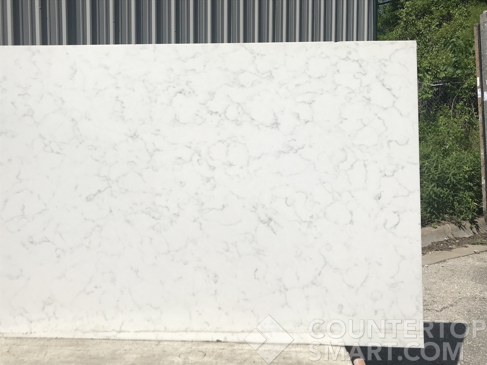 76% off your perfect Quartz (Engineered) Metro Quartz Bianco Terra ...