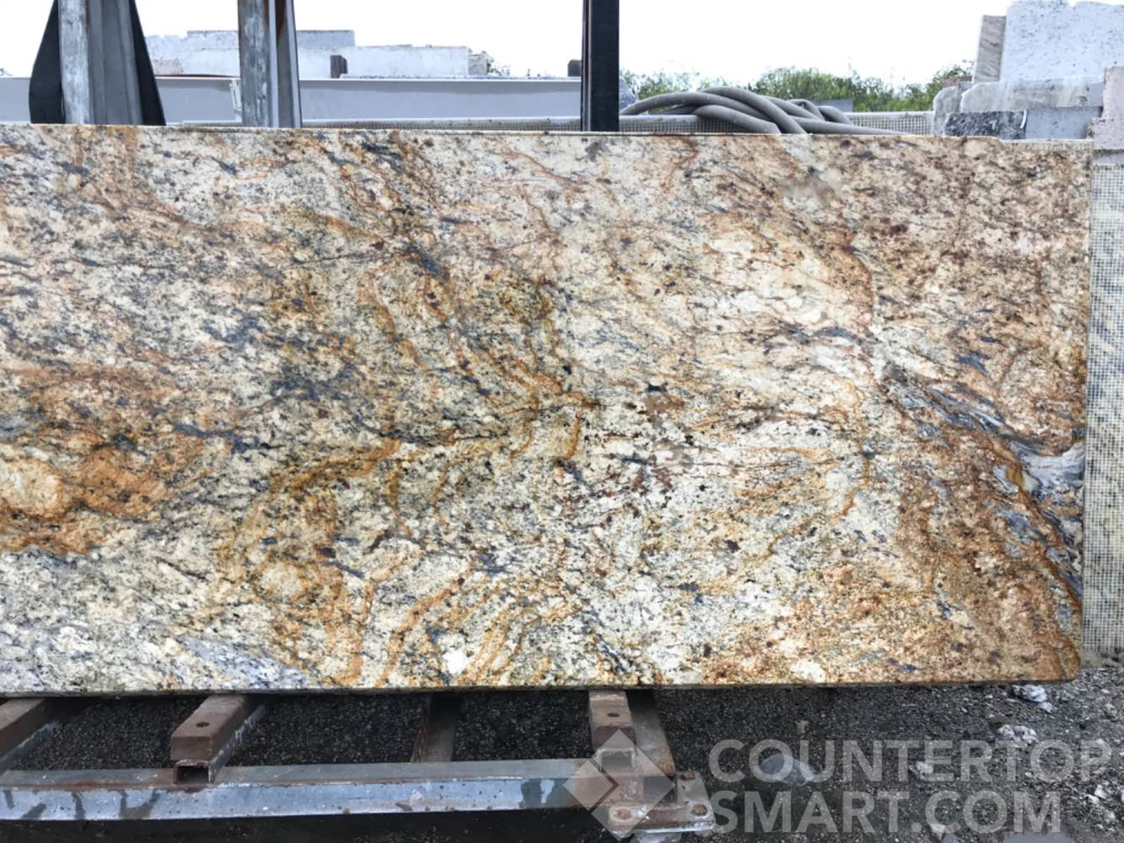 Up to 80% off your perfect Granite Golden River (Polished) countertops ...
